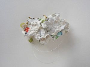 mesh wrapped beads paper