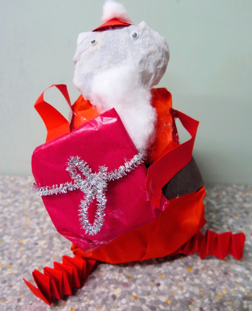 Santa comes in all Shapes and Sizes: Yr 3 Make Bouncing Santas!