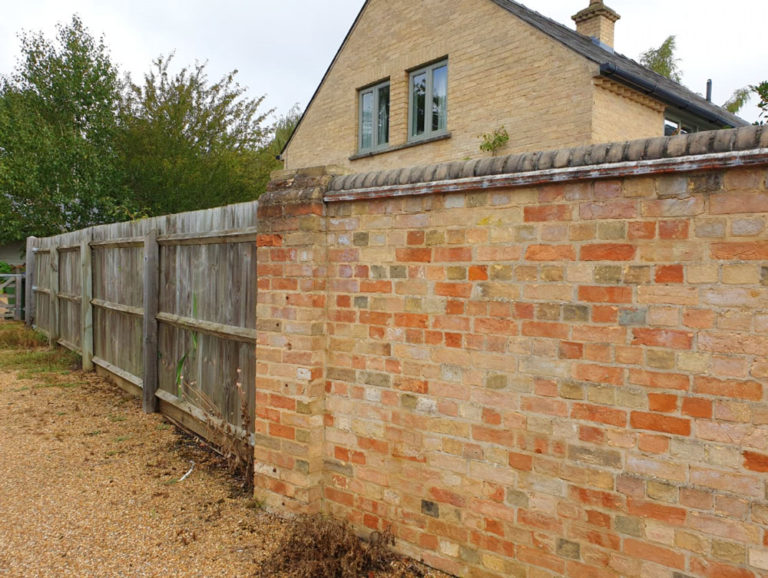 DrawAble: Straight Line Drawings with Lorna Rose