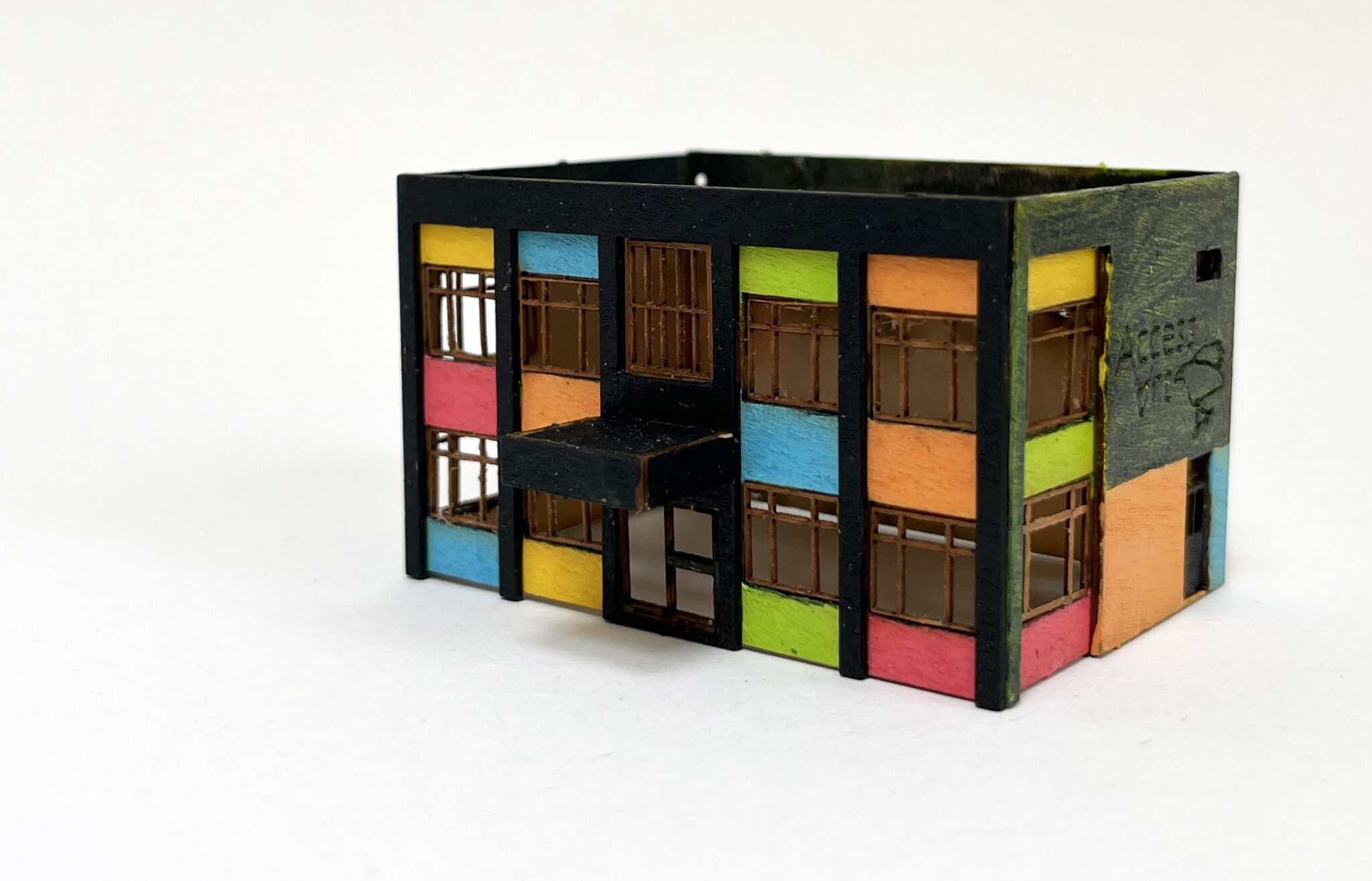 Celebrating 25 Years – The AccessArt School & Postcard Models